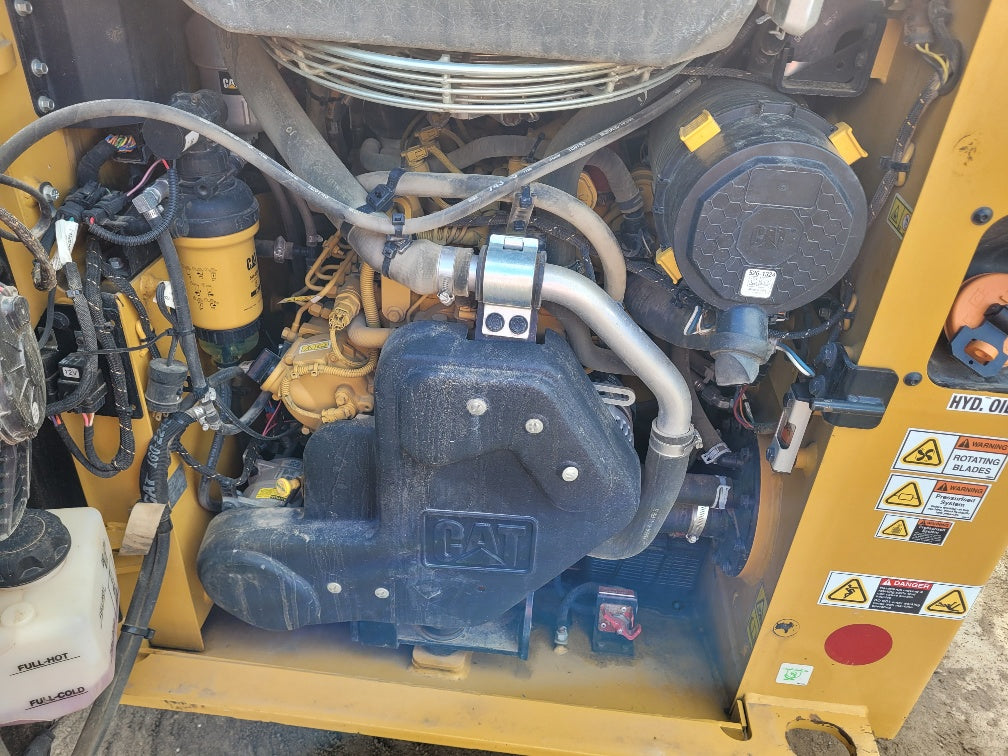 2021 CAT 239D3 TRACK LOADER WITH 4 IN 1 BUCKET AND LOW 430 HRS (T475 ...