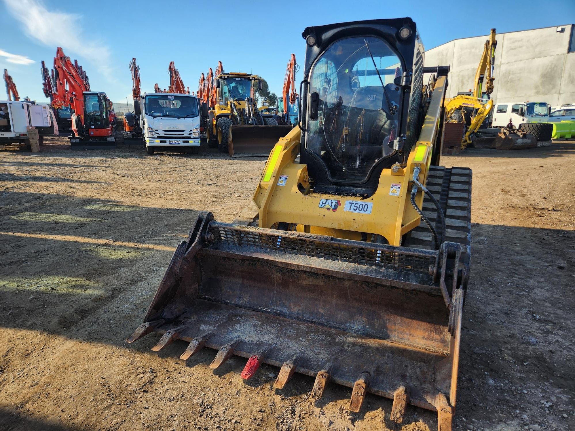 USED 2022 CAT 299D3 TRACK LOADER (T500) WITH 4 IN 1 BUCKET AND 1630 HR ...